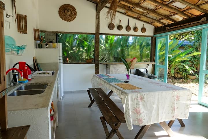 Casa Bela- Suíte Das Flores- Completa, à 50m Praia - Ilhabela
