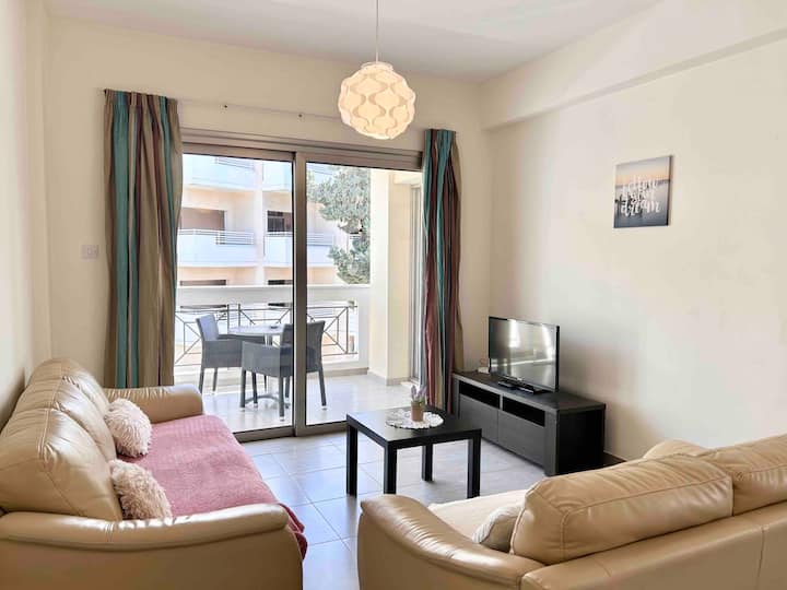 Sun Julz Apartments On The Beach-2 - Pafos