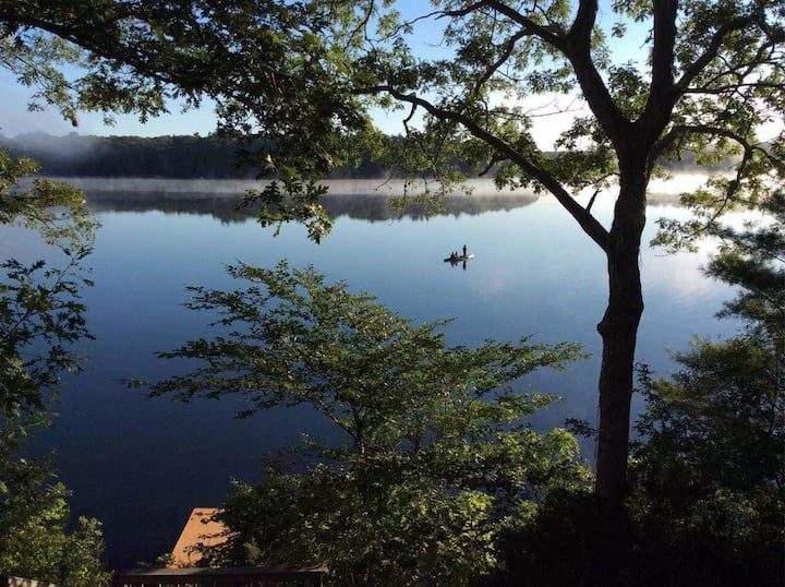 Charming Lake Front Coloniel In Mashpee Cape Cod - Sandwich, MA