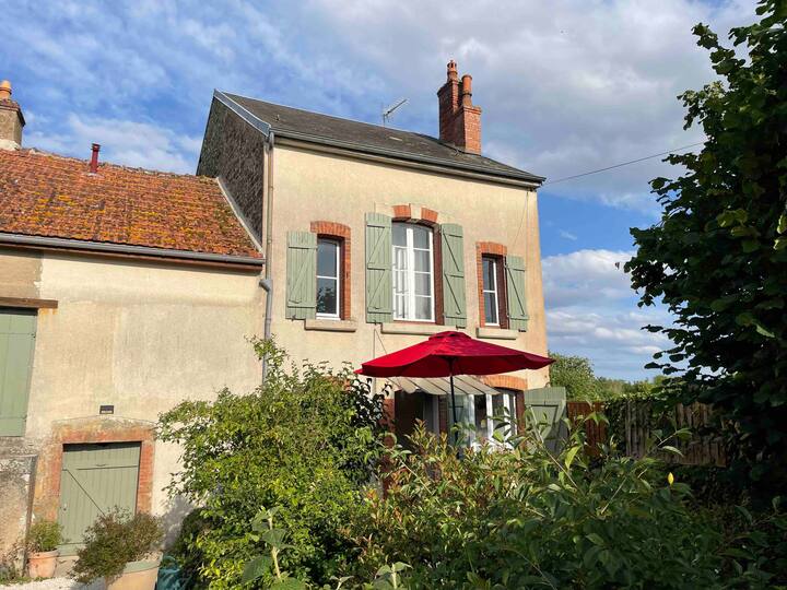 Petite Maison — Proximité Semur-en-auxois - Semur-en-Auxois