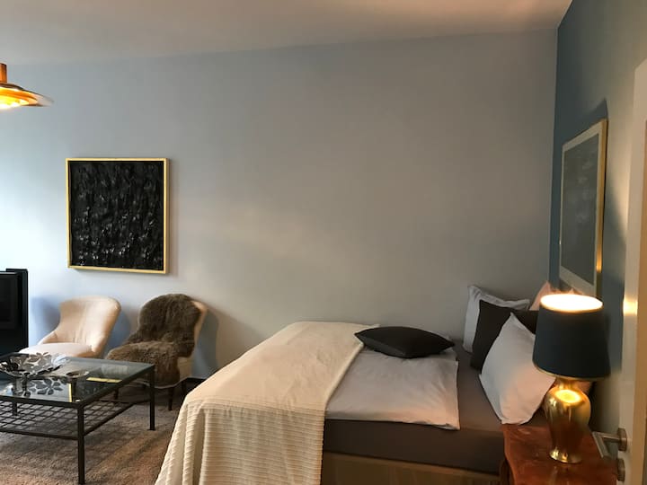 Spacious Studio On The Spree - Kadewe / Tiergarten - Berlín