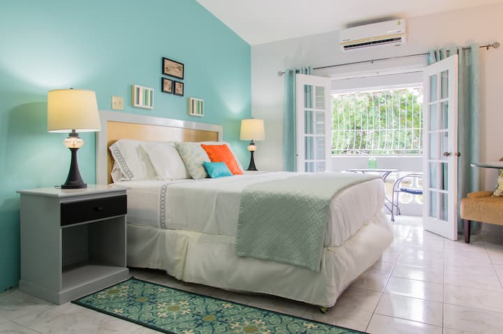 City Haven Studio Apartment - Kingston