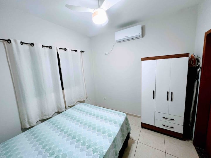 Flat 2 C/ Ar Condicionado Próx Uel E Gleba Palhano - Londrina