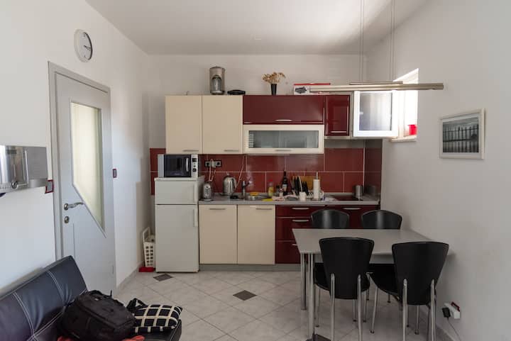 New Apartment With Private Parking - Hvar