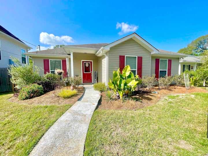 Cozy 4bd 2ba Fenced Yard - Slidell, LA