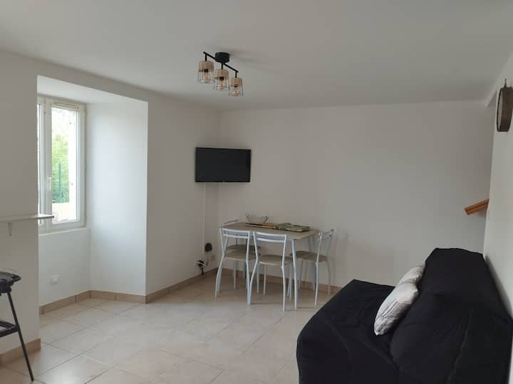 Maison En Pierre Charmante ! - Thueyts