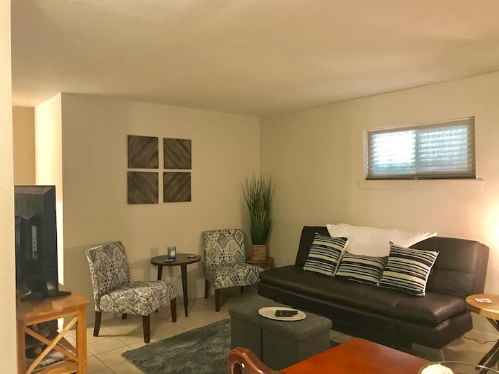 Tu Area Apartment #5 Upstairs - Osage Casino - Tulsa