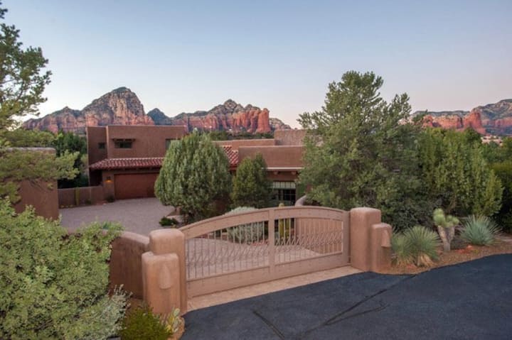 "Casita Mariposa" - Luxury Private Casita - Sedona, AZ
