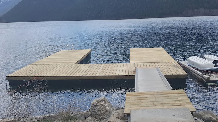 Pavilion Lake Waterfront - Cabins for Rent in Pavilion, British ...