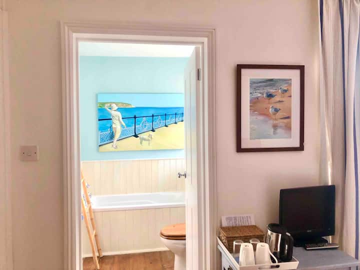 Romantic 4 Poster Ensuite, Town Only 10 Mins Walk - Brownsea Castle