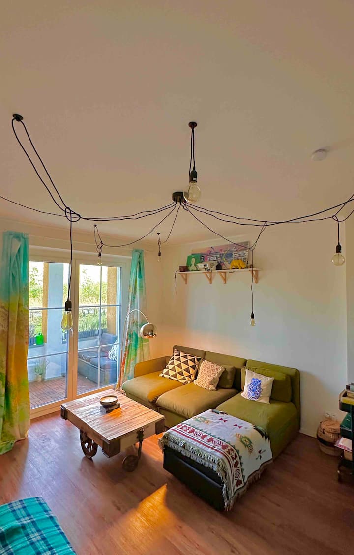 Designer Apartment Ideal For Two - Stahnsdorf