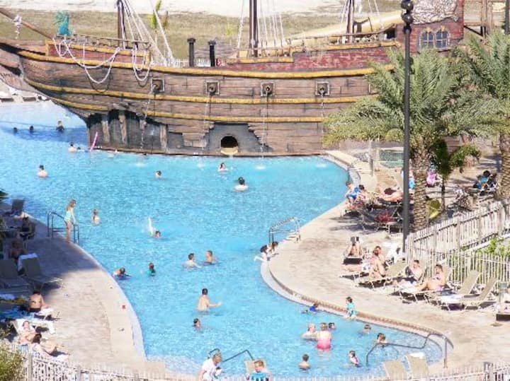 Luxury Condo, With Pirate Ship Pool, Free Shuttle - Star Wars: Galaxy's Edge, Lake Buena Vista