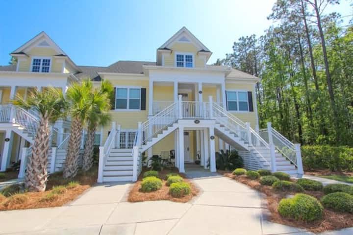 Luxurious 4 Bedroom/4 Bathroom Family Condo Unit D - Murrells Inlet, SC