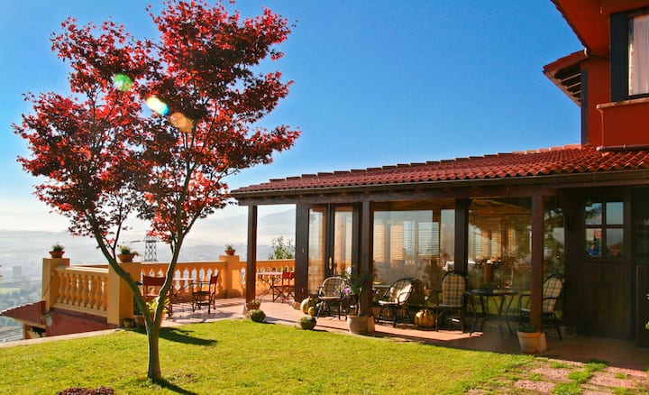 Estancia Perfecta Para 12 En Oviedo - Oviedo