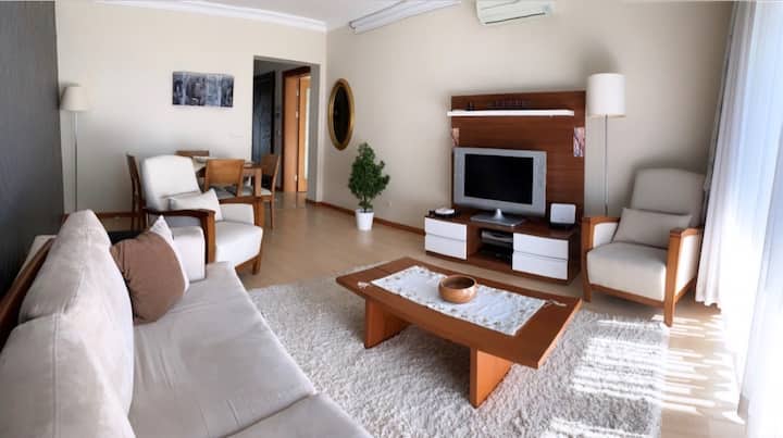 Cozy Apartment In Mavişehir Karşıyaka - イズミル