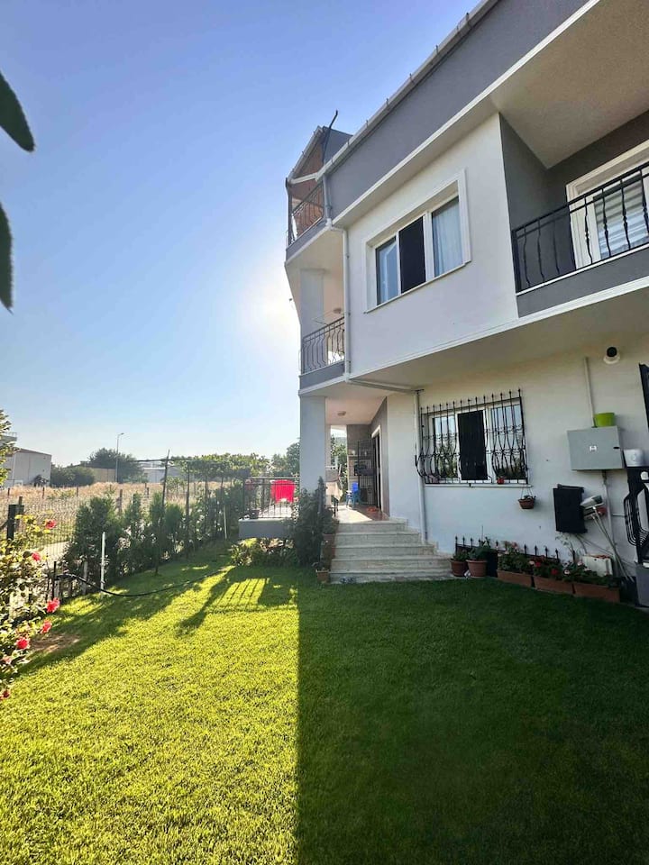 Celaliye Müstakil Triplex Villa - Silivri