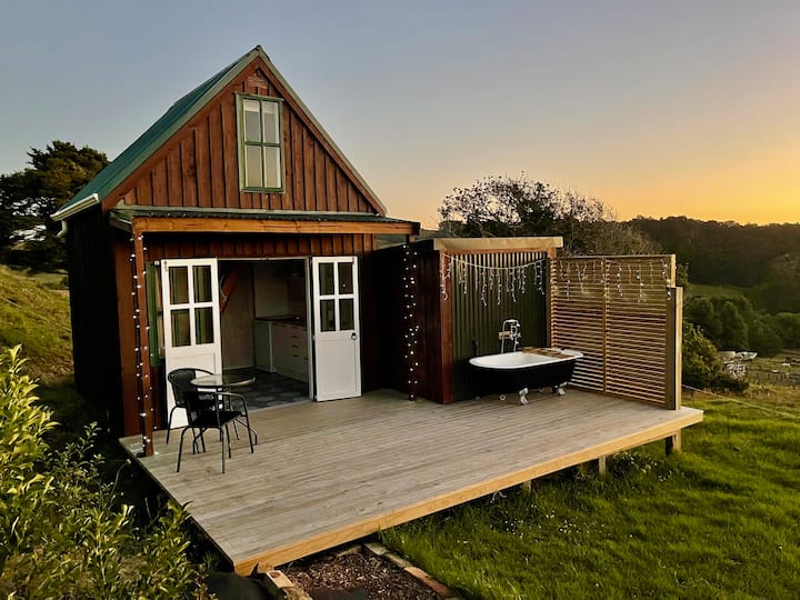 Peaceful Loft Accommodation With Outdoor Bath - Mangawhai