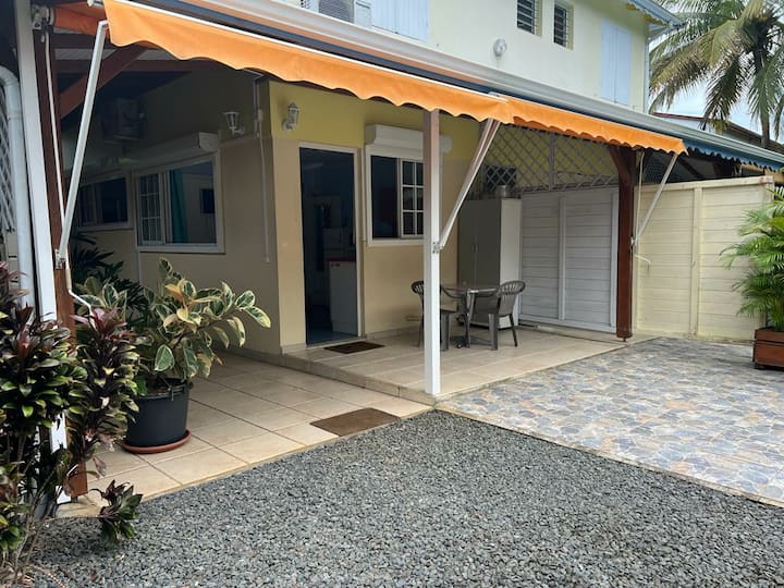 Bas De Villa T2 - Guadeloupe