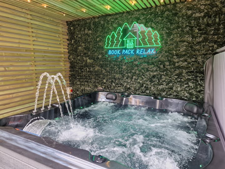 Bowness - 3 Bed - Hot Tub House - Windermere