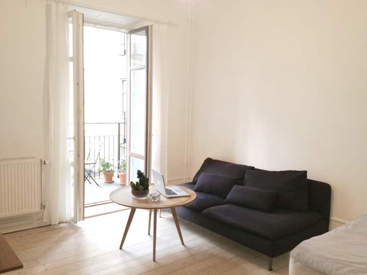 Apartment With Balcony In Sofo - Stockholm