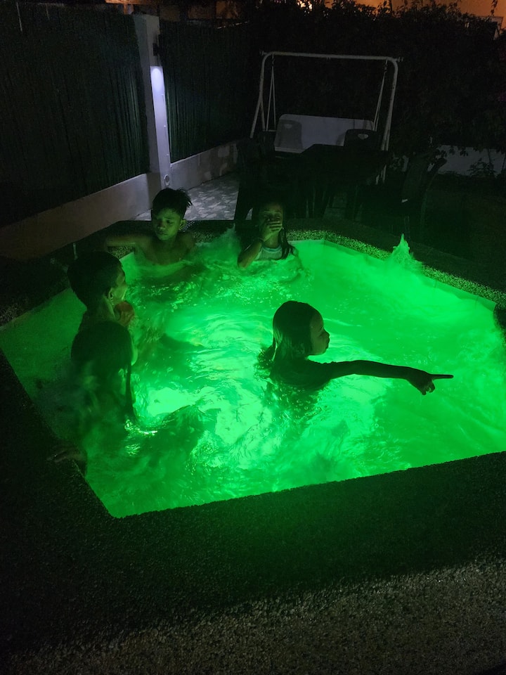 4 Bedrooms 2 Baths Up To 10 Guests Exclusively Urs - Panglao