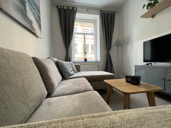 Modernes Apartment Mit Balkon In Zentraler Lage - Leipzig