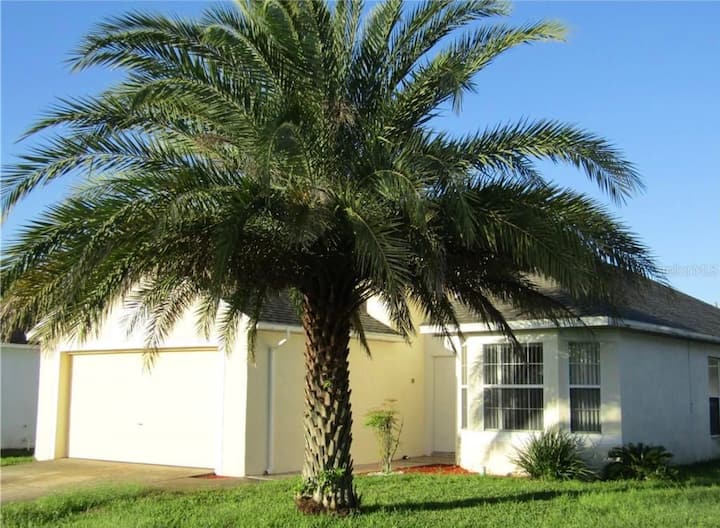 Florida / Davenport Vacation House - Davenport, FL