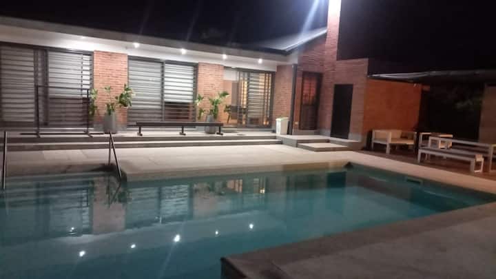 Casa Quinta A 10 Minutos De Resistencia - Resistencia