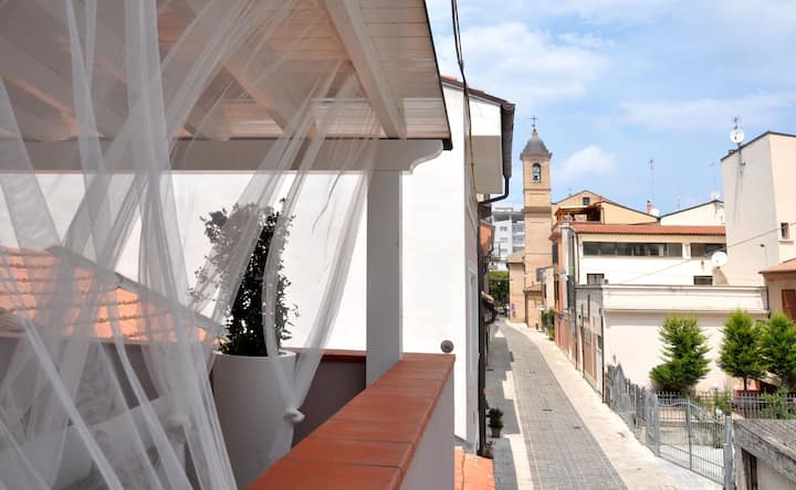 Appartamento Moderno E Luminoso In Centro - Civitanova Marche