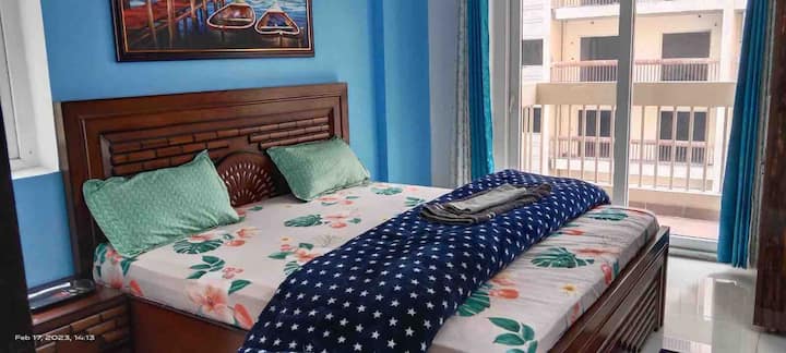 Entire Aarcity 4br Flat Wi-fi Tv Ac - Ghaziabad