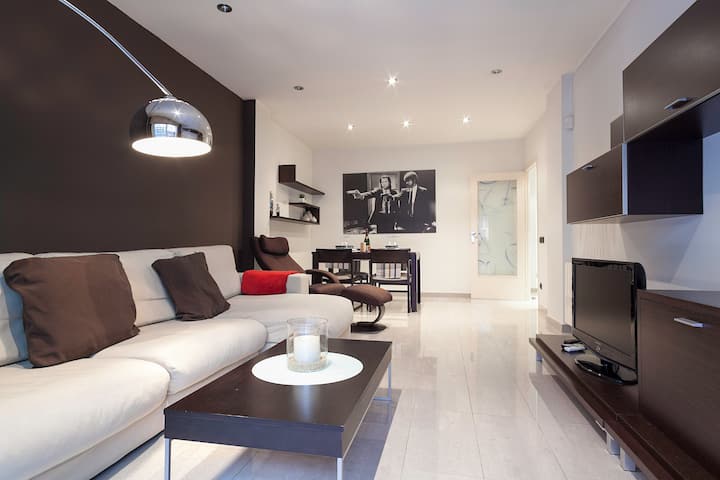 Luxurious & Loving Apartment - Barcelona