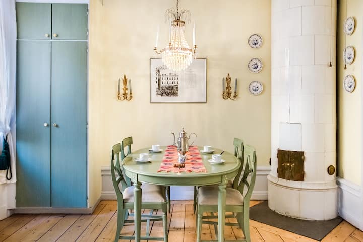 Time Travel To The Past- Historical Apt For 4ppl - Stockholm