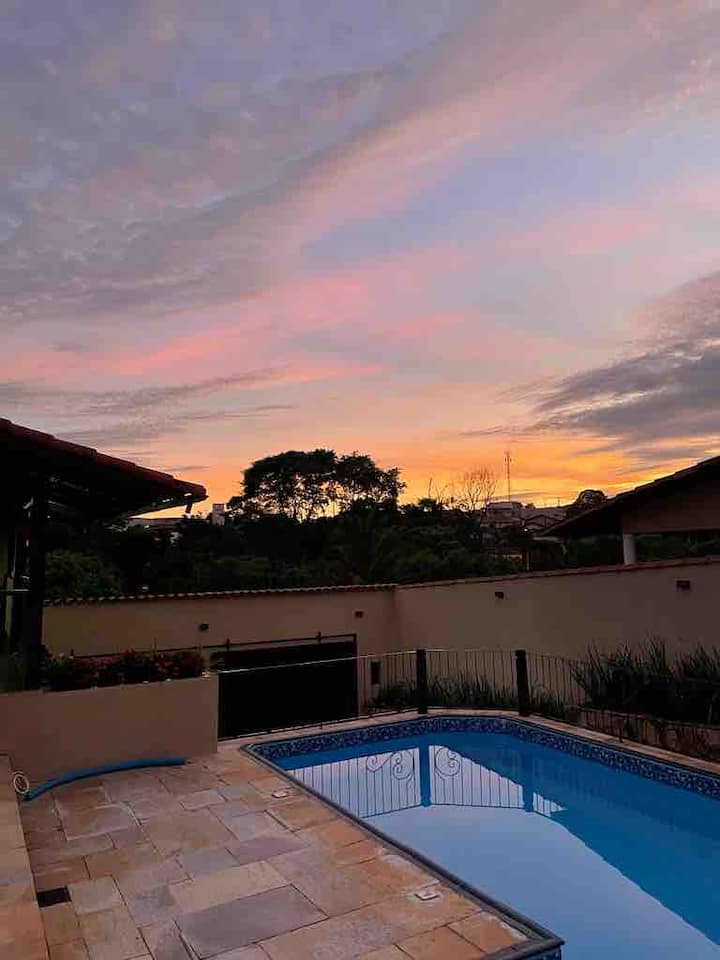 Casa Com Piscina Aquecida - Pirenópolis