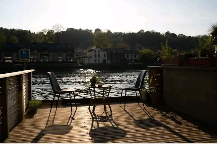 Chambre Face à La Meuse - Dinant