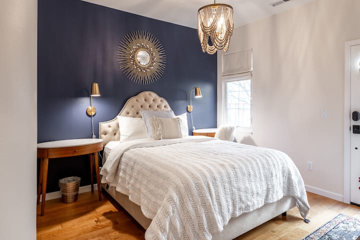 Cozy Suite W/ Coffee, Workstation, Private Access - San Ramon, CA