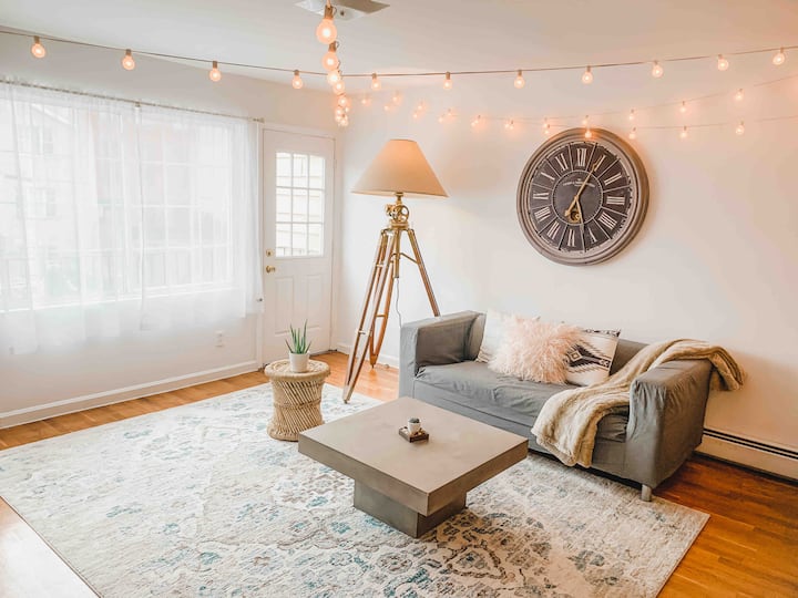 Light & Airy Home 1 Minute To Subway - Brooklyn, NY