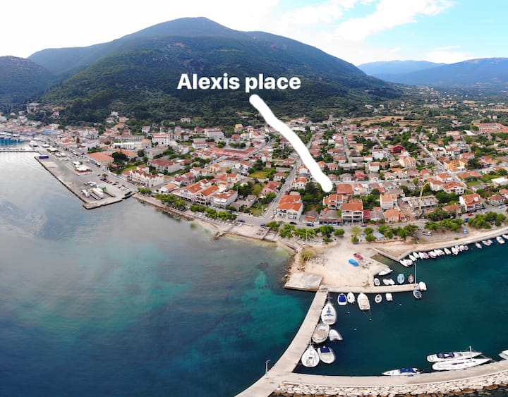 Sea Front Road Apartment🌞1 Min Walk To The Beach. - Agia Effimia
