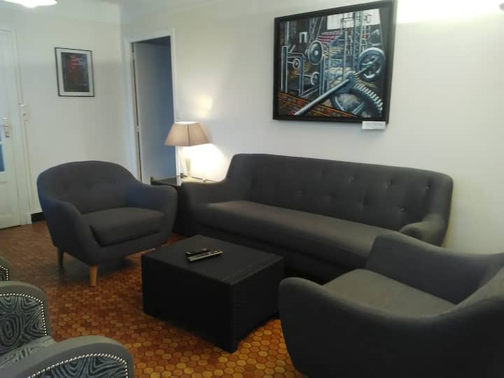 Petit Gîte Des Nutons 3* En Banlieue Charleville - ibis Charleville Mezières