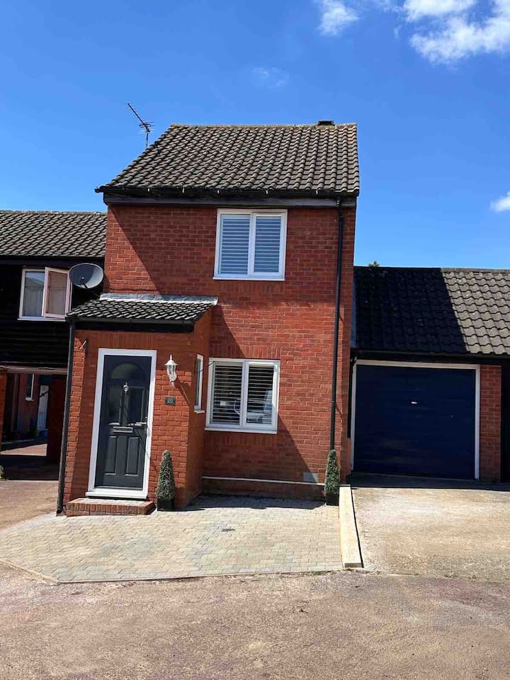 Luxury House In Stevenage. - Stevenage