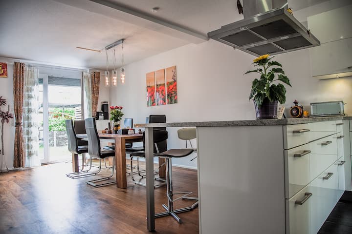 Stilvolles Wohnen Auf Eigener Etage - Herzogenaurach