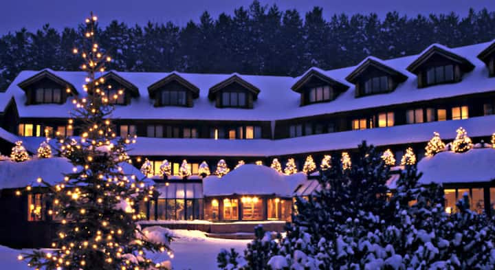 Christmas Week @ Magical Trapp Family Lodge - Stowe, VT