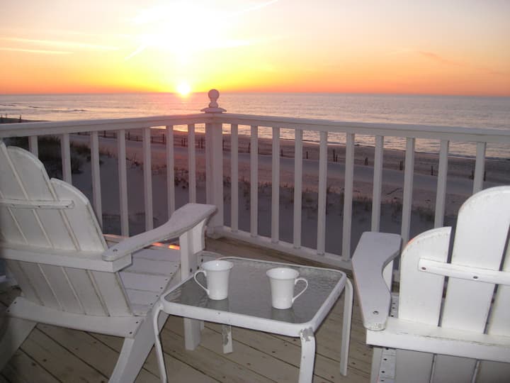 Oceanfront Beach House - Beach Haven, NJ