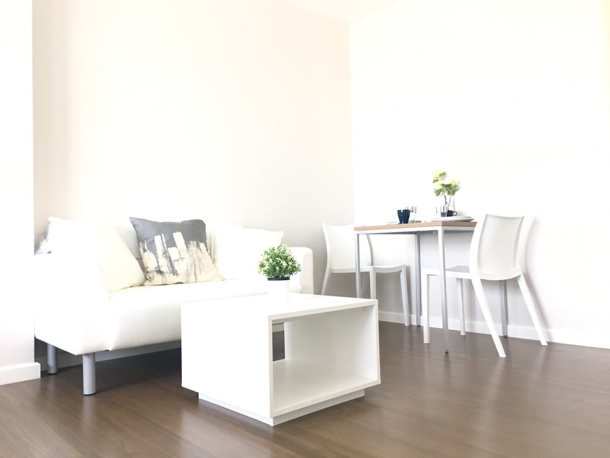 Baan Kiang Fah Hua Hin TJL by Montri C (23/546) - Condos à louer à Hua ...