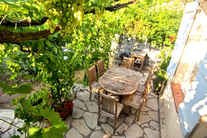 ÎLot De Verdure à Deux Pas Des Plages - Sainte-Maxime
