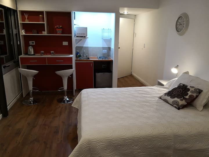 Apartamento Con Excelentes Vistas De La Ciudad - Buenos Aires Province