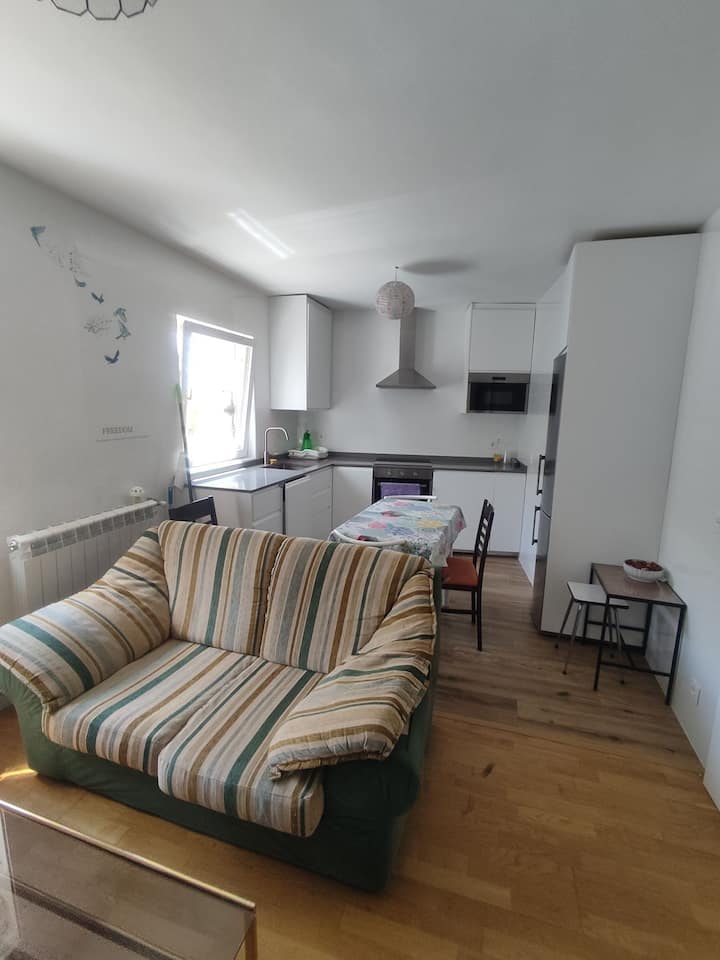 Apartamento Completo Burgos - Burgos