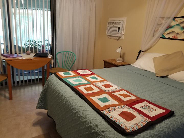 Babe's Garden, Private Entrance W/ Private Bath - Cottonwood, AZ