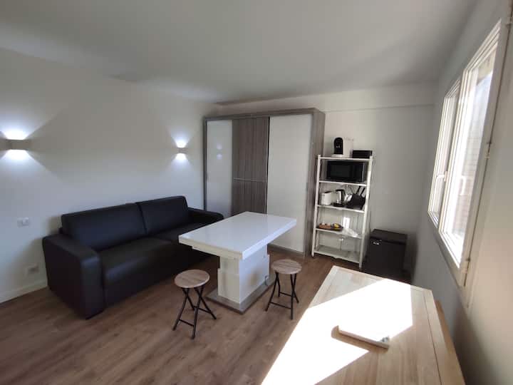 Charmant Studio à 150m Des Plages Et Du Port. - Cavalaire-sur-Mer