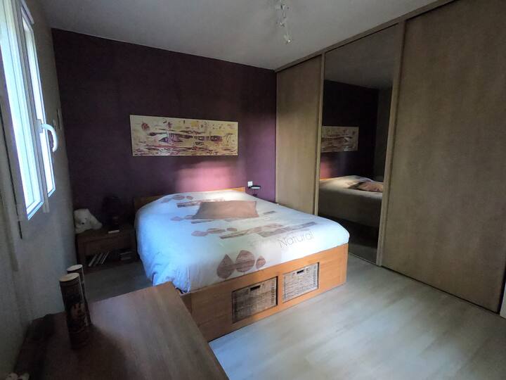 Maison Avec Jacuzzi Pour Des Vacances Sereines ! - Rousset