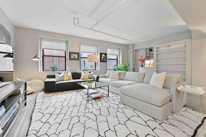 Modern Loft, 1700 Sqft. Location! - Boston, MA